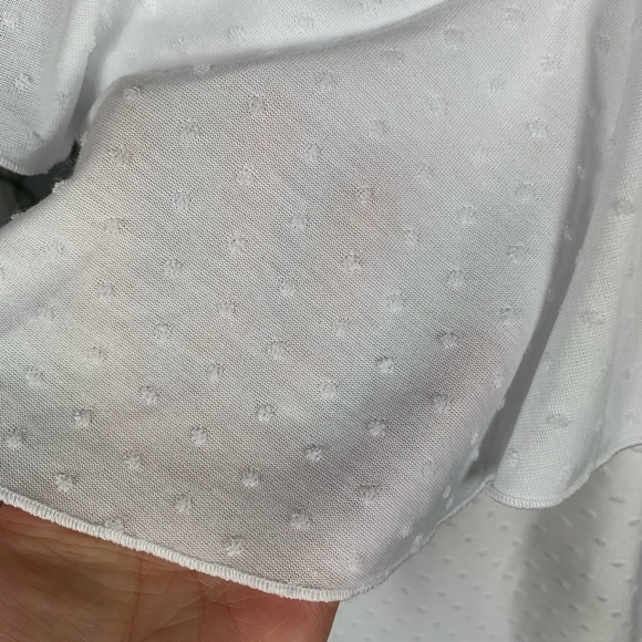 Roz & Ali | Tops | Roz And Ali Swiss Dot Ruffle Top Large | Poshmark